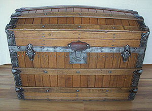 Antique Trunk #732 - Connie's Trunks
